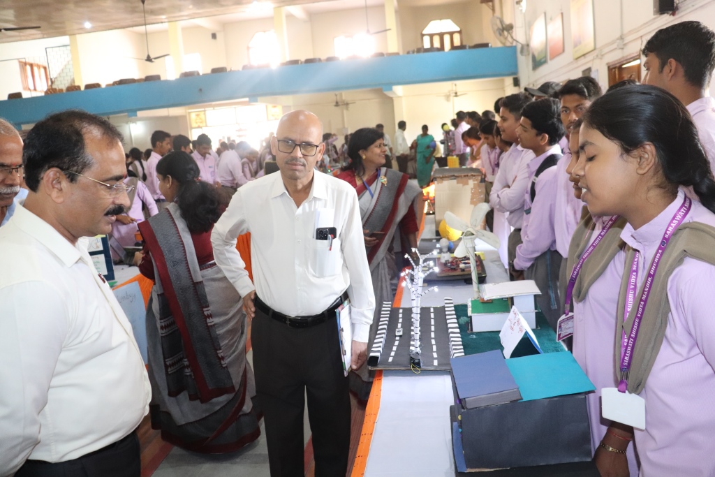 Science Exhibition 2023 (30 October 2023) – Saraswati Shishu Vidya Mandir